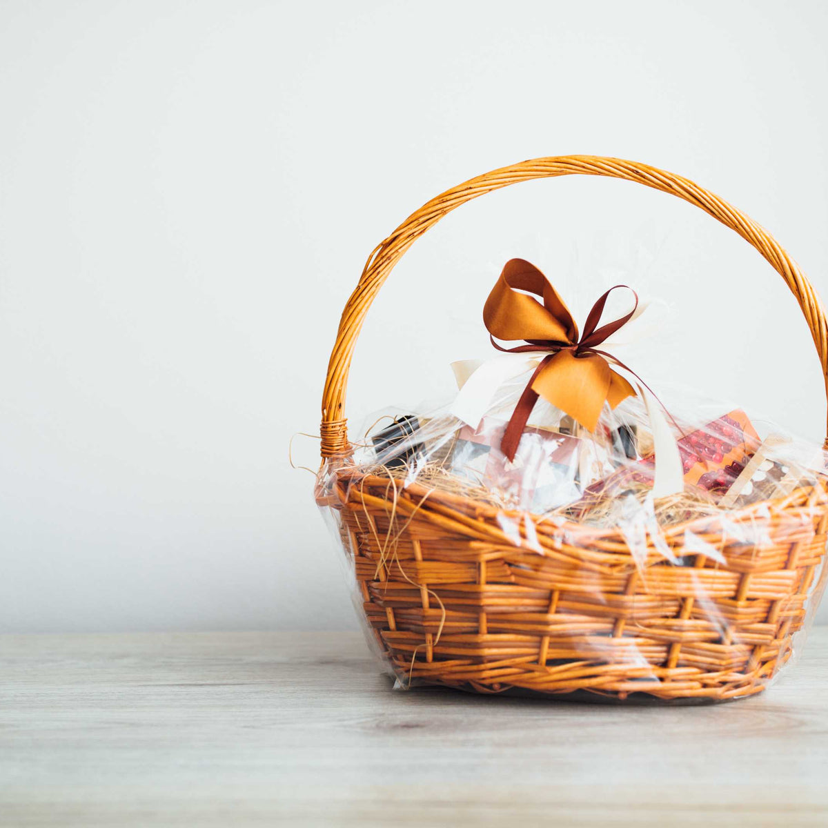 Luxury Food Hampers UK & Gourmet Food Gifts